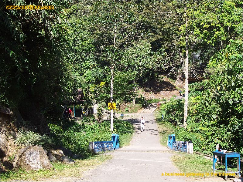 Dlundung Waterfall - Mojokerto Tourism